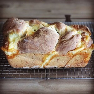 Umbrian Easter Cheese Bread {crescia} – Food Snob